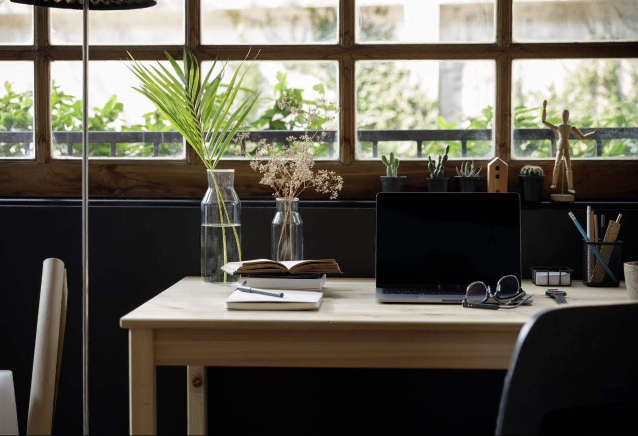 Working from Home - Optimising your Home Office Setup | hitachiaircon.com