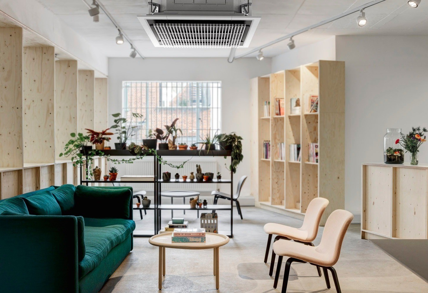 What is a Heat Recovery VRF System? | Hitachi | hitachiaircon.com