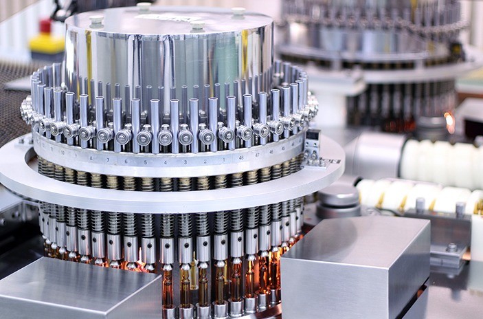 Permanent magnet synchronous motor chiller | Hitachi