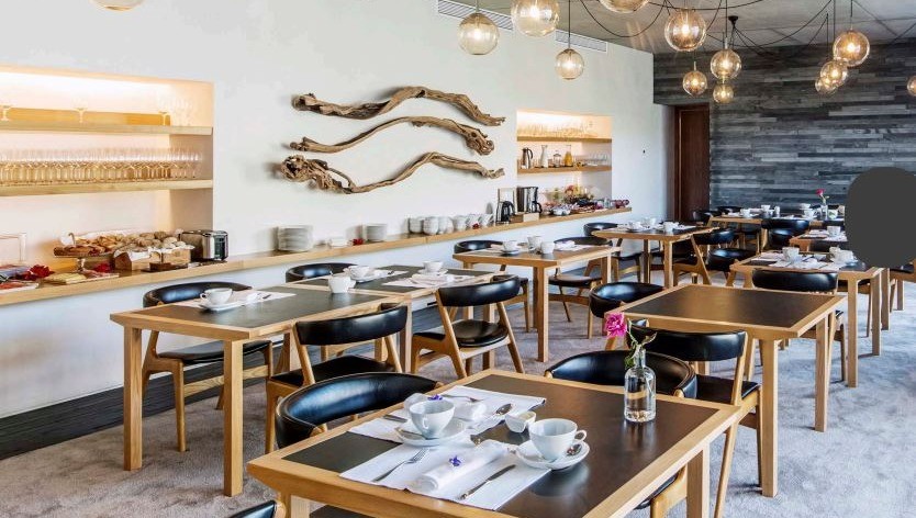 UTOPIA IVX PREMIUM | Hitachi Commercial AC | UK