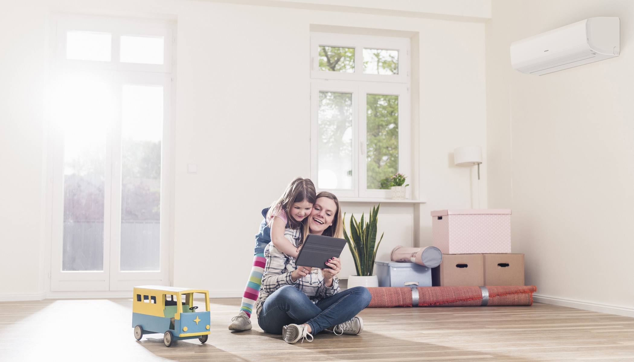 Air Conditioner Filter Maintenance: How to Clean It | hitachiaircon.com